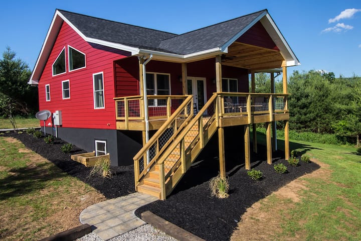 30 Min From Blacksburg-red Pine On Walker Creek - Pembroke, VA