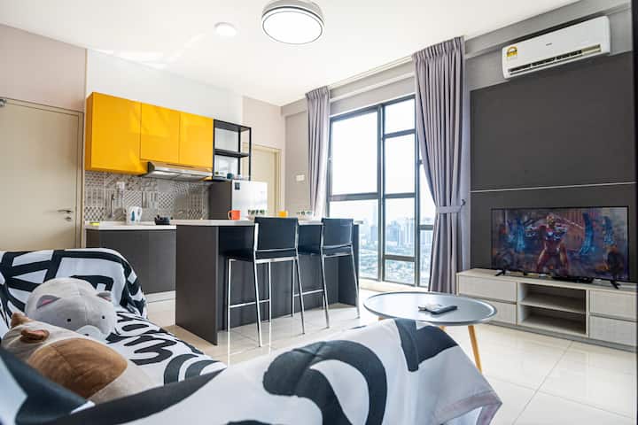 【Libertyarc｜kl City】corner Unit｜balcony｜klcc View - Hulu Langat