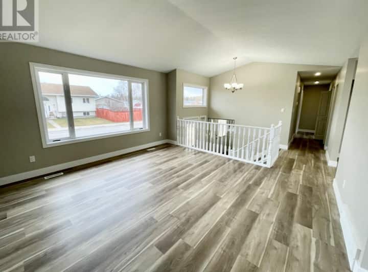 Large House Close To Park Gates, Great For Groups! - Hinton