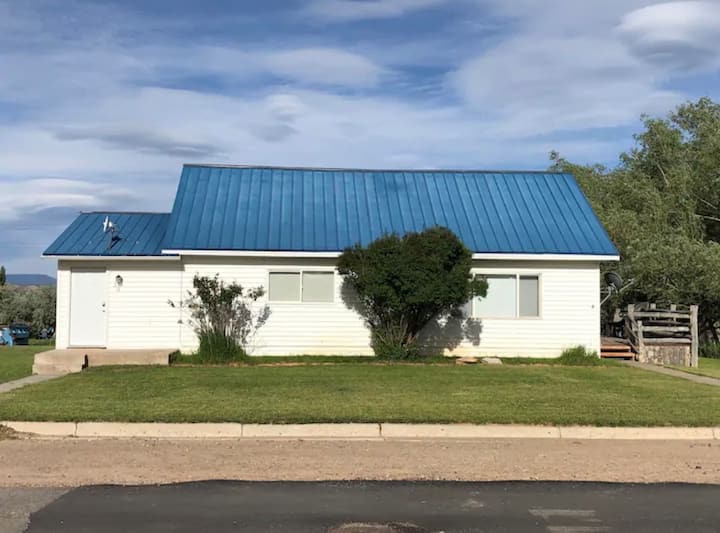 The Lake House - Manila, UT