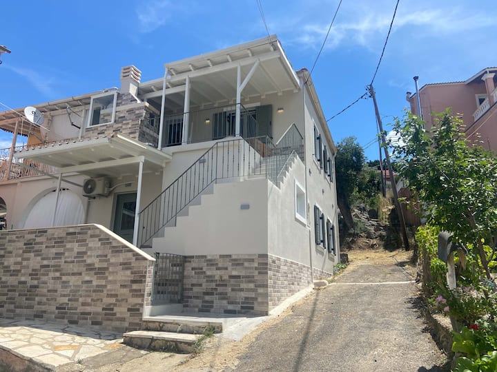 Nonna's Hill House - Kalami