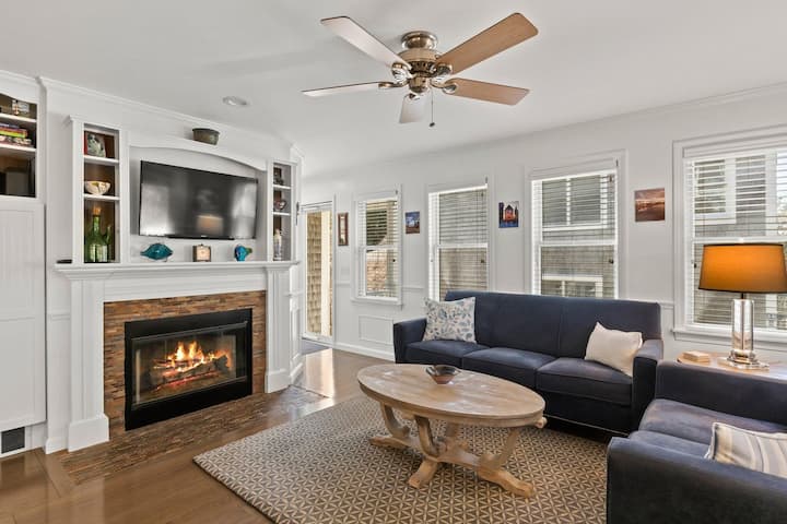 Stunning And Private In Provincetown - Provincetown, MA