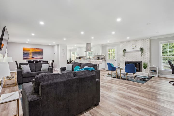 5br Atl Getaway | Pool | Hottub | Gameroom| 14 - Decatur, GA