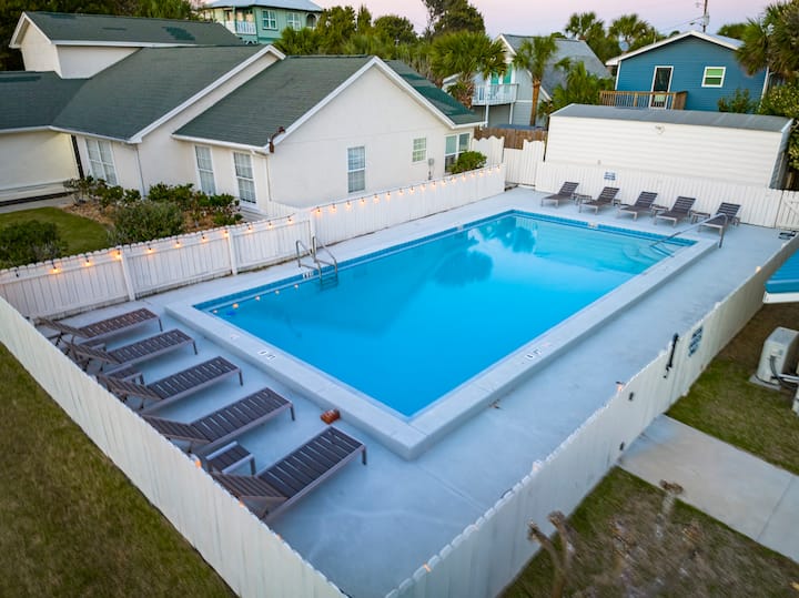 Remodeled Beach Hotel Pool -02 - Panama City Beach, FL