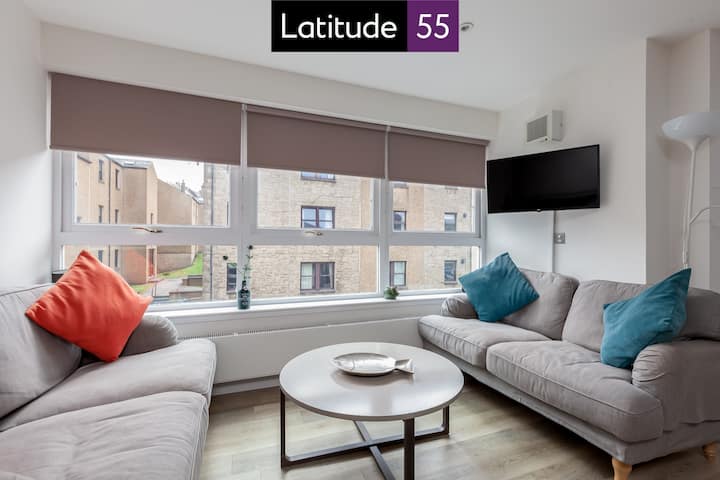 Central Apartment With Parking - Saint Andrews