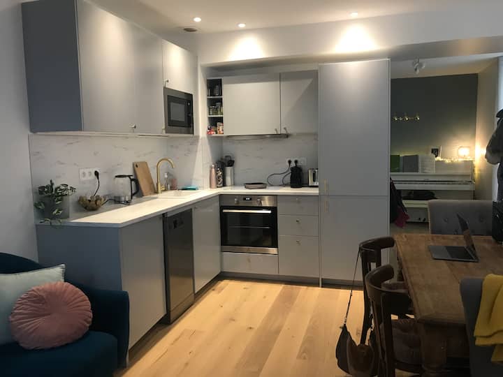 Triplex Derrière La Butte Montmartre - Paris