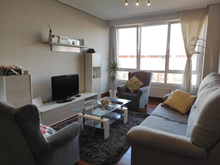 Hermosa Habitación En Bilbao - Bilbao