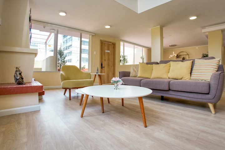 Casa Floresta- 5 Rooms- 3 Parking Areas - Fastwifi - Kito