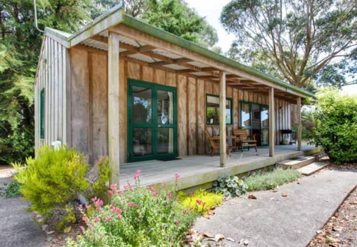 Peak/wattle Cottage (2bdrm) - Havelock North