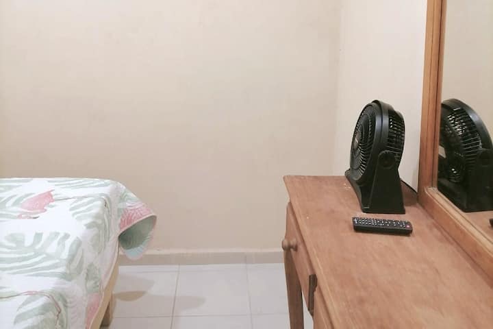 Cuarto Privado Con Baño - Celaya