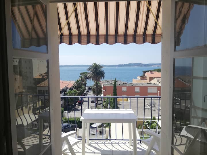 Studio Vue Mer : Centre Ville, Parking Fermé, Clim - Saint-Tropez