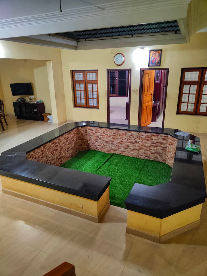 4a/c Bed+outhouse 2bhk(optional)bachelor Alowed20+ - 