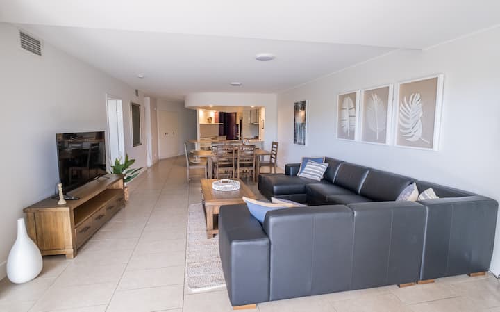 Three Bed Premium Apartment @ Pavillions On 1770 - Agnes Water