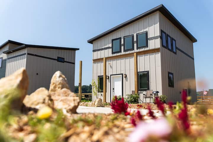 Bluffside Gardens Maple Series Unit #4 - Decorah, IA