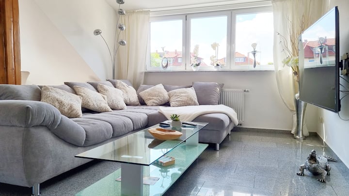 Famous; 24h Check-in, 5 Guests, Ac & Loggia - Braunschweig