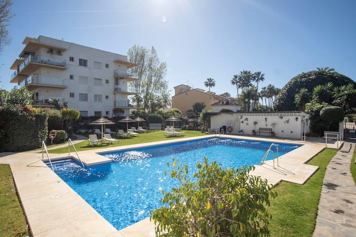 Beach - Frente A La Playa, Con Piscina - 巴努斯港