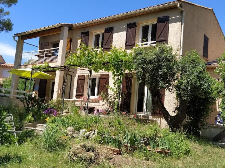 Vaste Appartement  T2, 2 Personnes - Saint-Raphaël