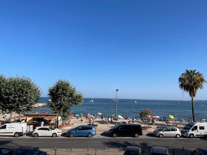 Bel Appartement Sur La Plage - Vallauris