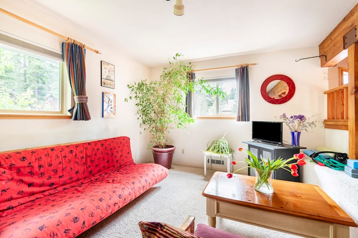 Private Floor (Br/ba/loft)-close To Town & Skiing - Truckee, CA