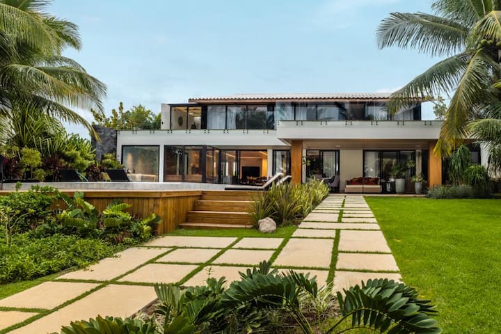Casa Sm - Frente Mar - 1000m2 - Camaçari