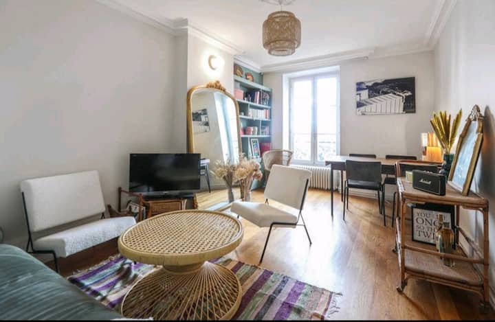 Superbe Appartement 45m2 à La Butte Montmartre - Paris 6e Arrondissement