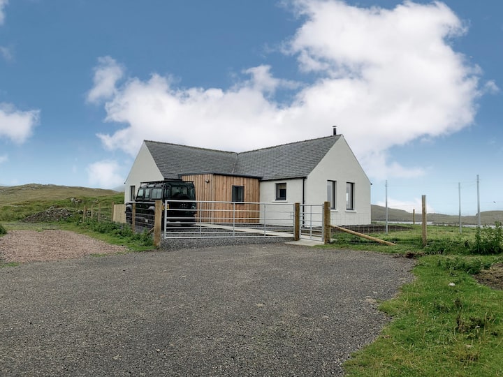 Earshader Cottage - Isle of Lewis