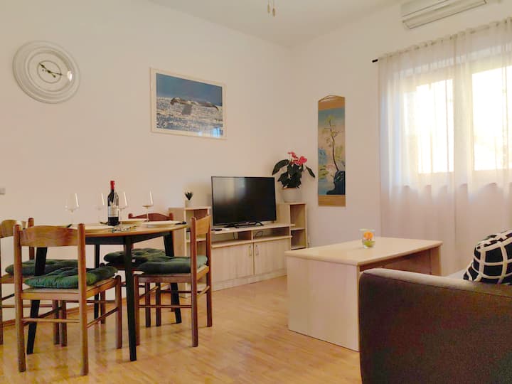 A Quiet Oasis In The Heart Of Pula - Pula