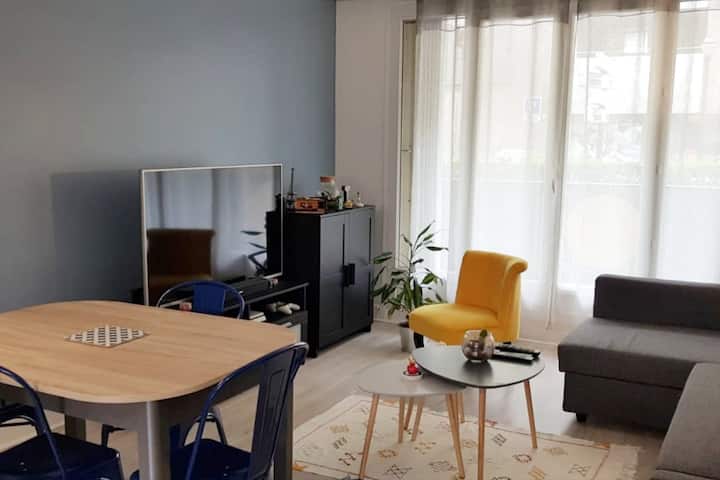 Chambre Confortable Dans Notre Appartement - Malakoff
