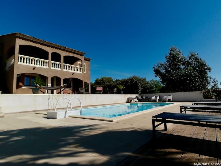 Bas De Villa Vue Mer & Piscine Privée - Coti-Chiavari