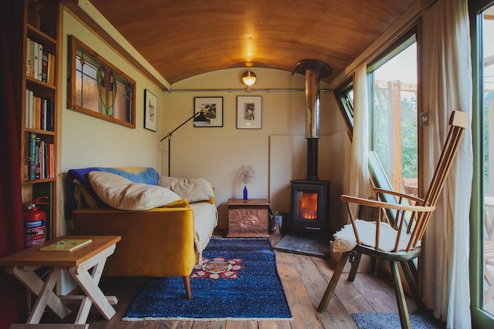 Unique Self-contained Hideaway - Pembrokeshire