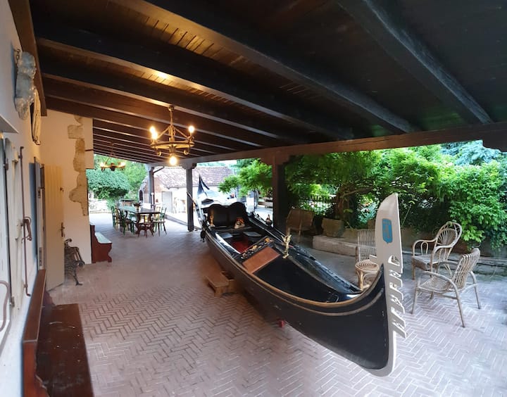 Ca' Dea Gondola Junior Suite - Vittorio Veneto