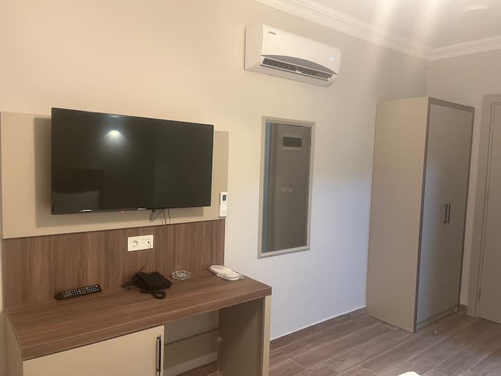 Merkezi Konumda  Her Yere Yakın 403 - Antalya