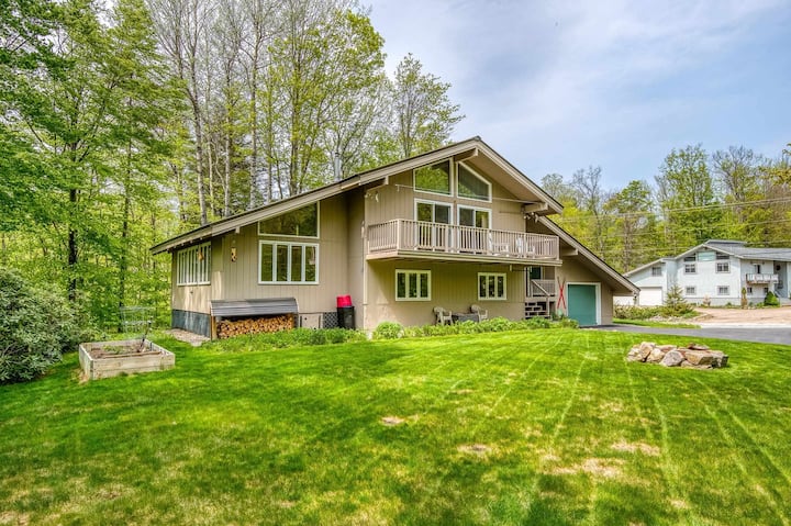 Storyland Big Chalet|ac|ping-pong|fire Pit - Jackson, NH