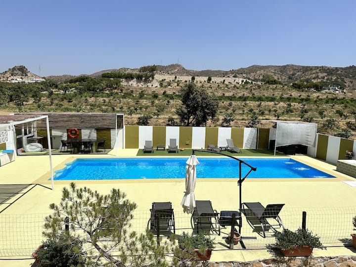 Casa Rural Emilio Con 4 Dormitorios - Málaga