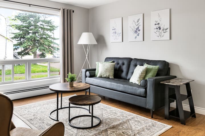 Stay For Yqm Festival | Central | Fast Wi-fi - Moncton