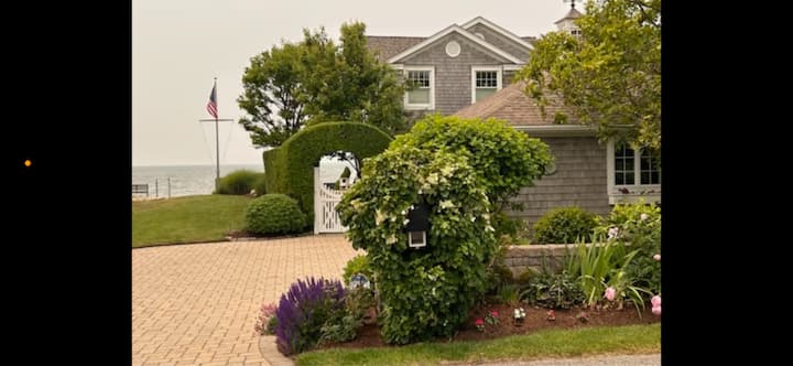 Waterfront Luxury Cornfield Pt. - Old Saybrook, CT