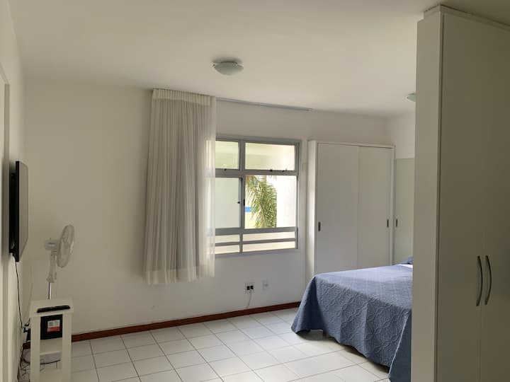 Quitinete Com Garagem Coberta - Brasília