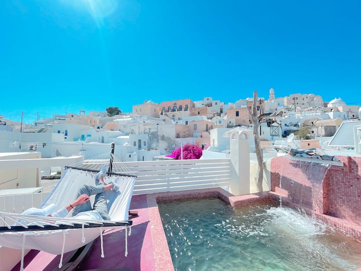 Luxury Two-bedroom Villa With Private Pool - Santorini