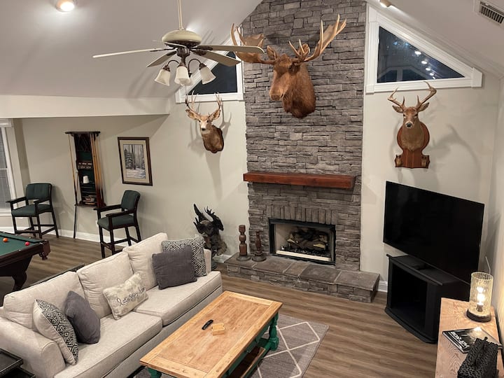 Sixes Cabin - Canton, GA