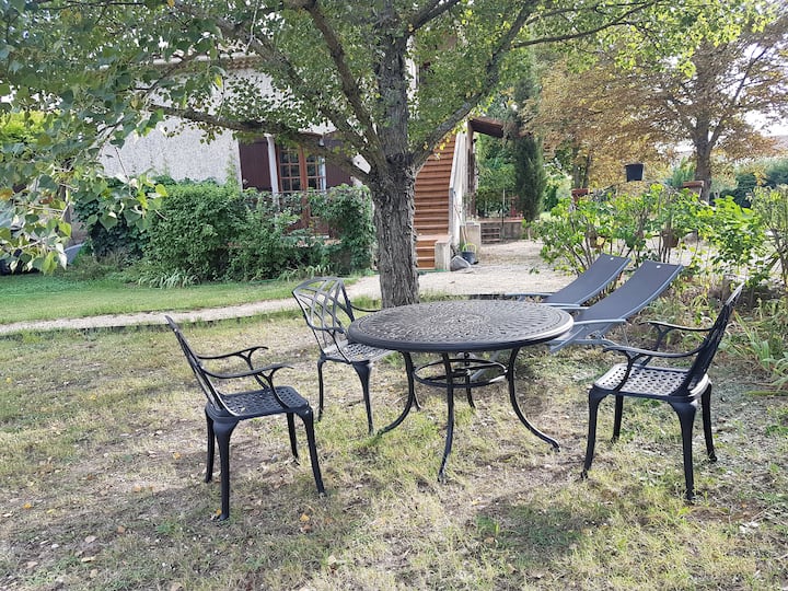 Appartement Au Calme T2 - Lac d'Esparron