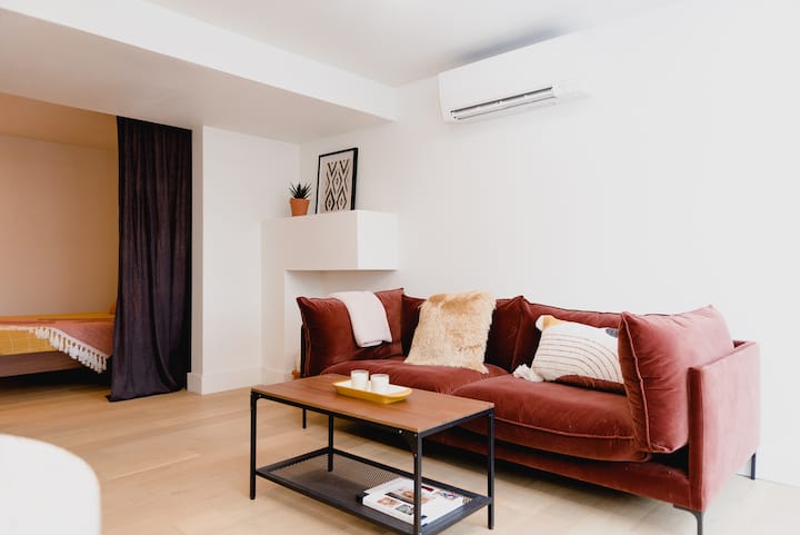 Retro Twist Suite - Picton