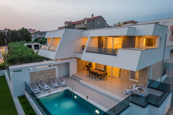 Villa Petra 1  - Private Pool - Novalja