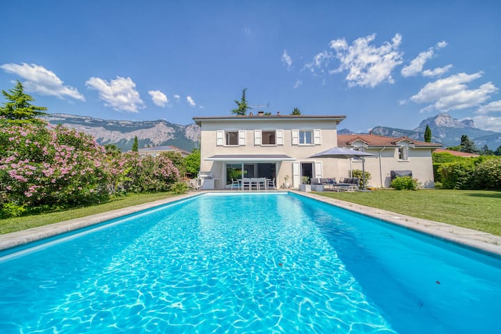 Villa Piscine Eau Salée (Jeux Multiples) - Crolles