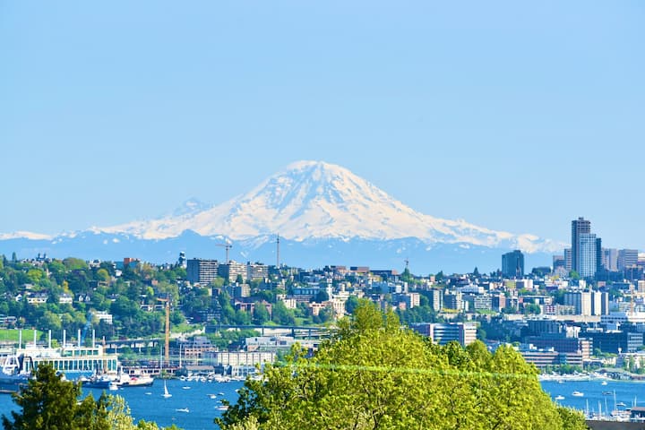 4 Beds Fremont Townhome With Rooftop Lake/mtn View - Seattle, WA