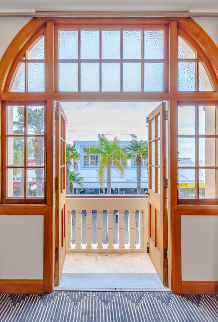 Art Deco Apartment - Napier