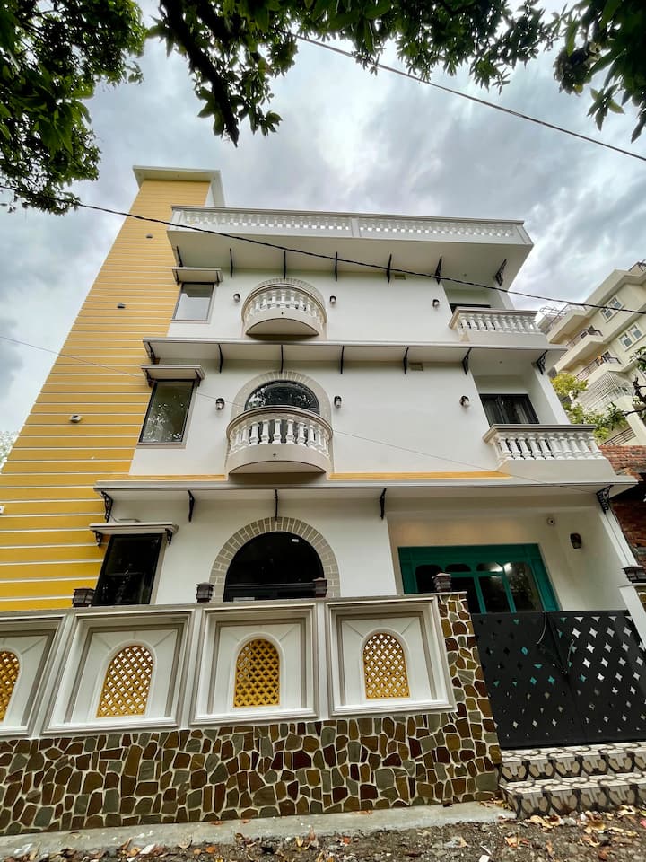 3 Seeds Homestay - Dehradun