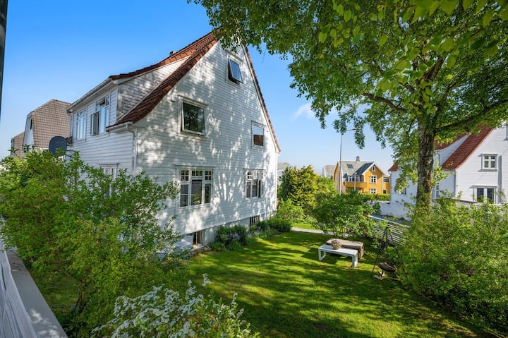 Toppleilighet I Tomannsbolig - Stavanger