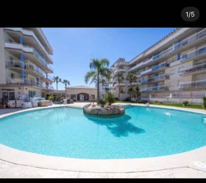 Apartamento En Santa Margarita - Roses