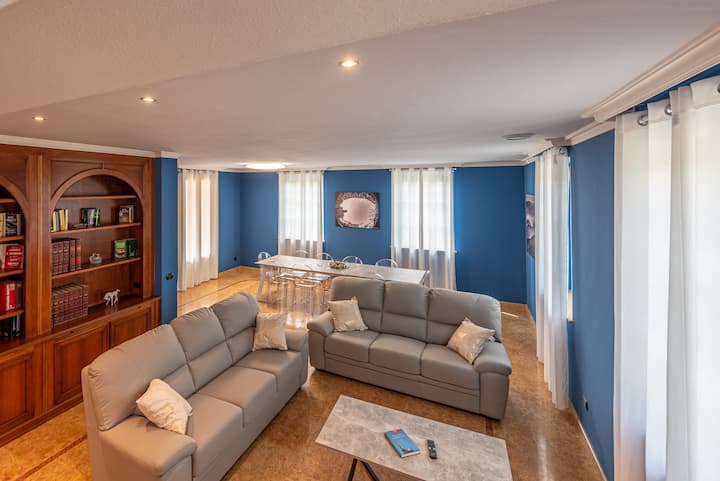 Villa Cornelia, Entire Villa With Private Pool - ピエモンテ