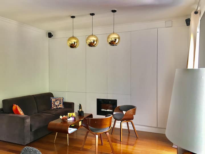 Appartement D'architecte 2 Pièces, Double Séjour. - Clichy